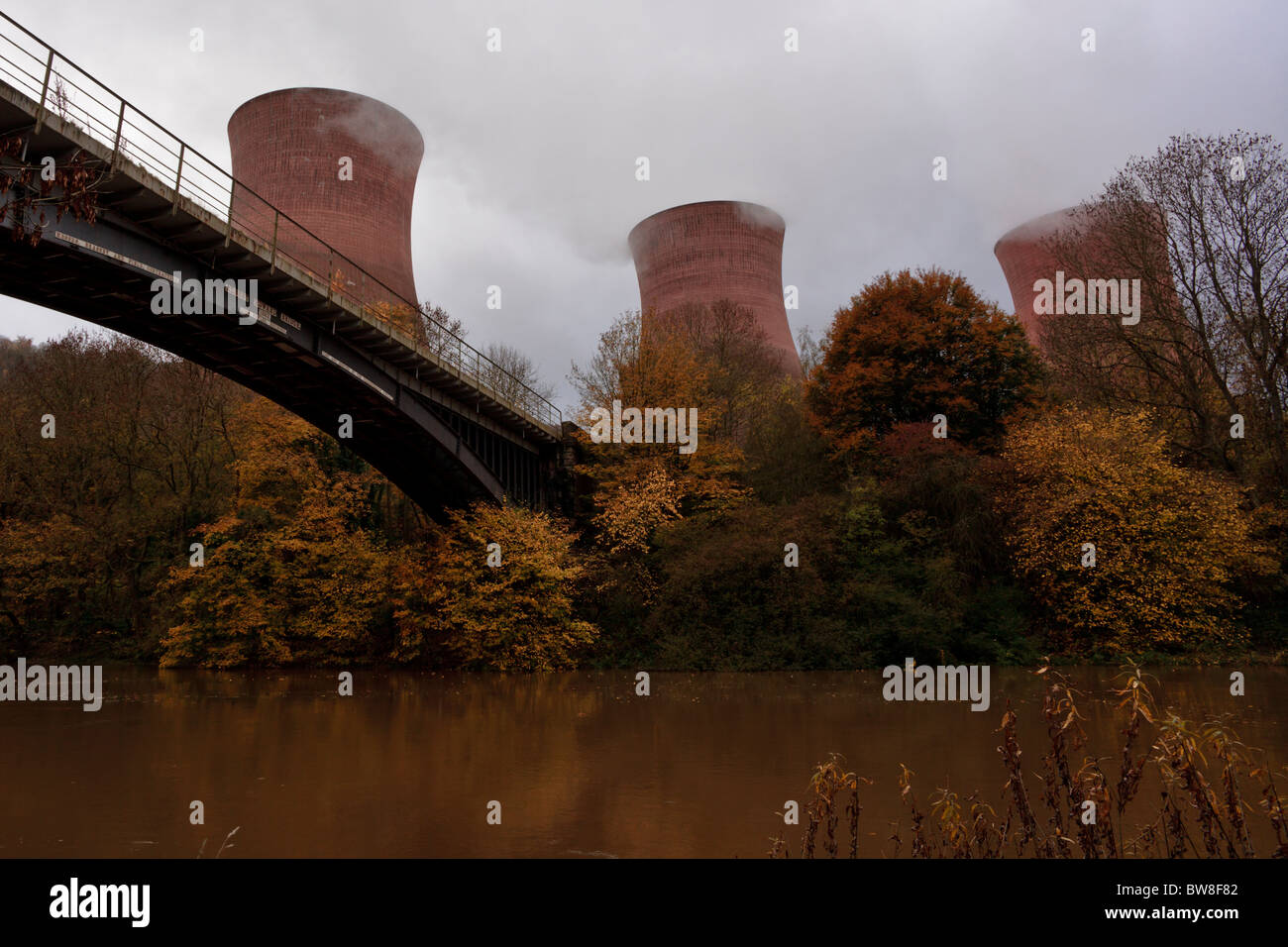 Edward albert bridge hi-res stock photography and images - Alamy