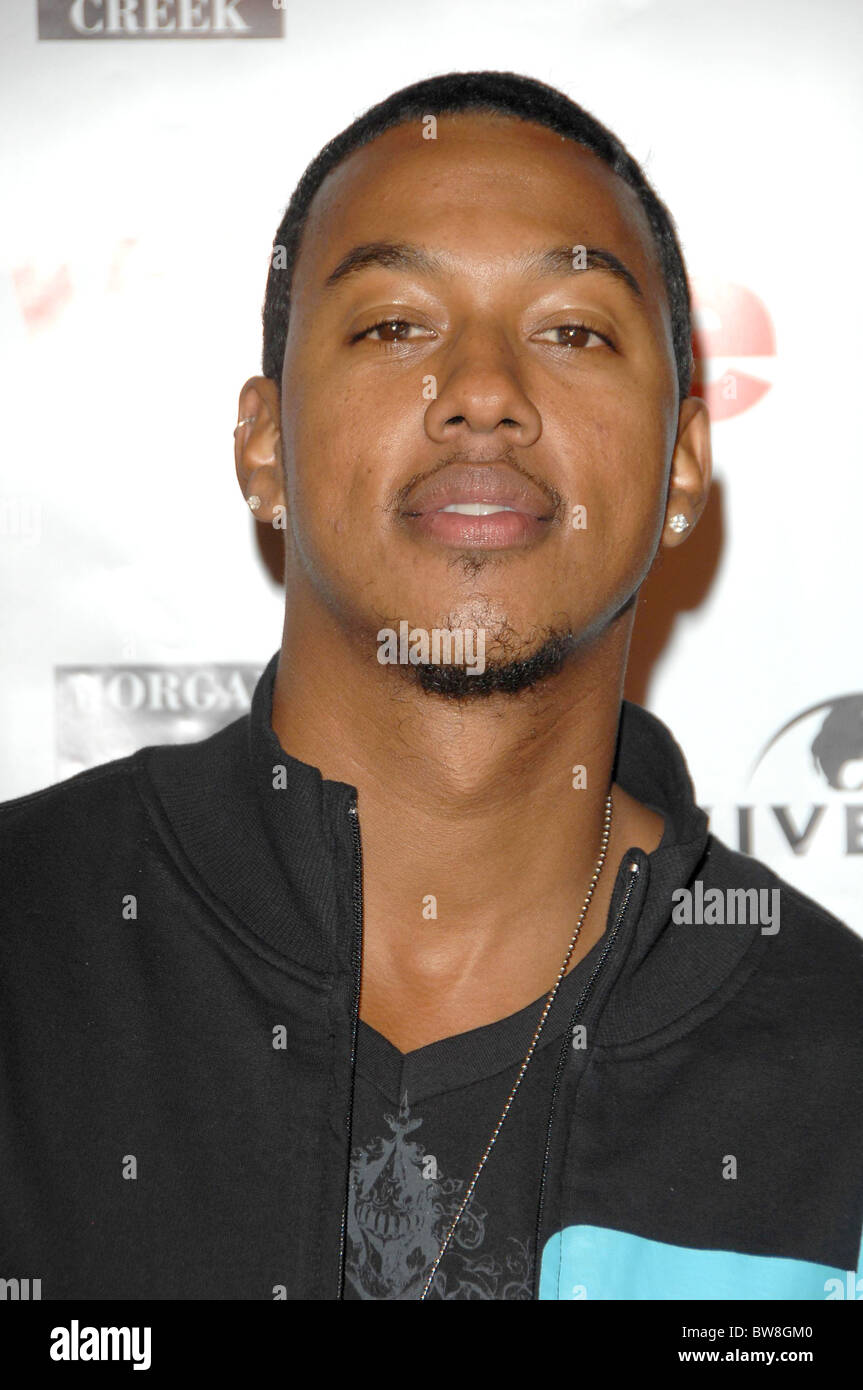 SYDNEY WHITE Premiere Stock Photo - Alamy