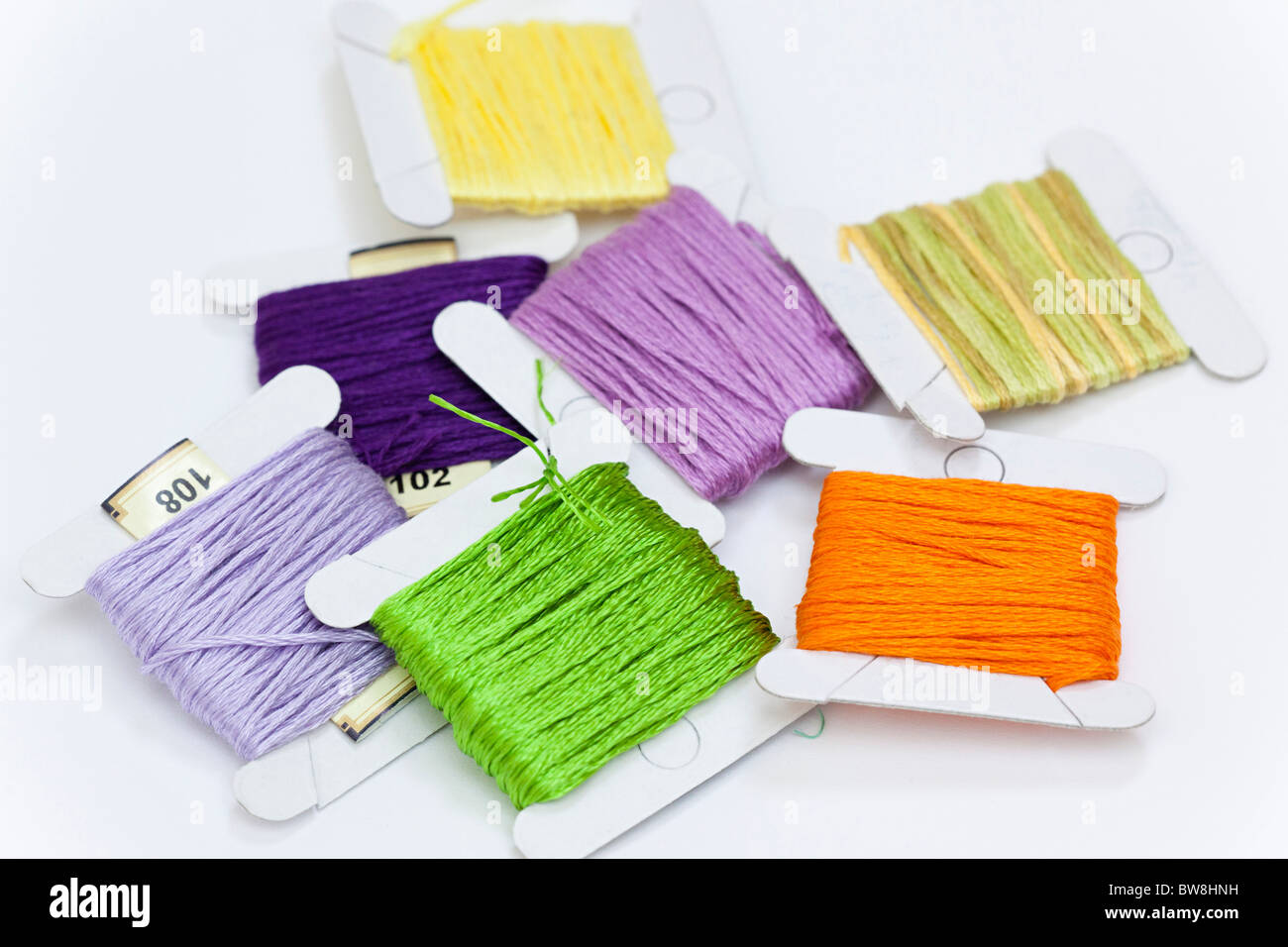 Mixed colour yarn hi-res stock photography and images - Alamy