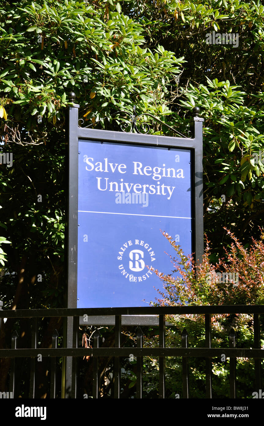 Salve regina university hi-res stock photography and images - Alamy