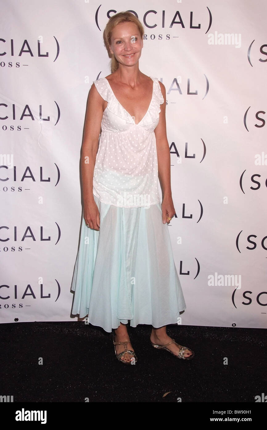 Joan matthews hi-res stock photography and images - Alamy