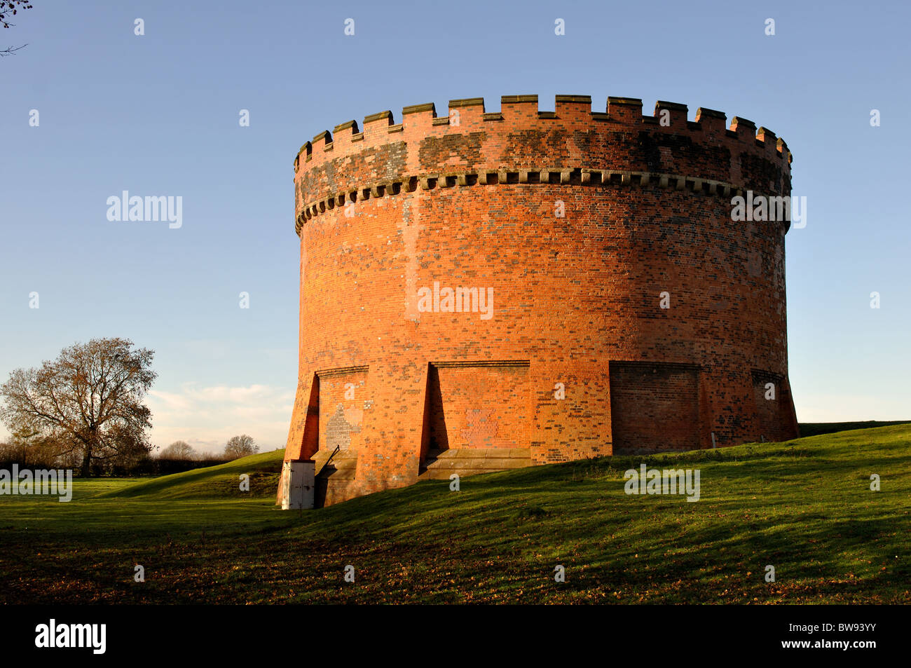 Kilsby Tunnel ventilation shaft, Northamptonshire, England, UK Stock ...