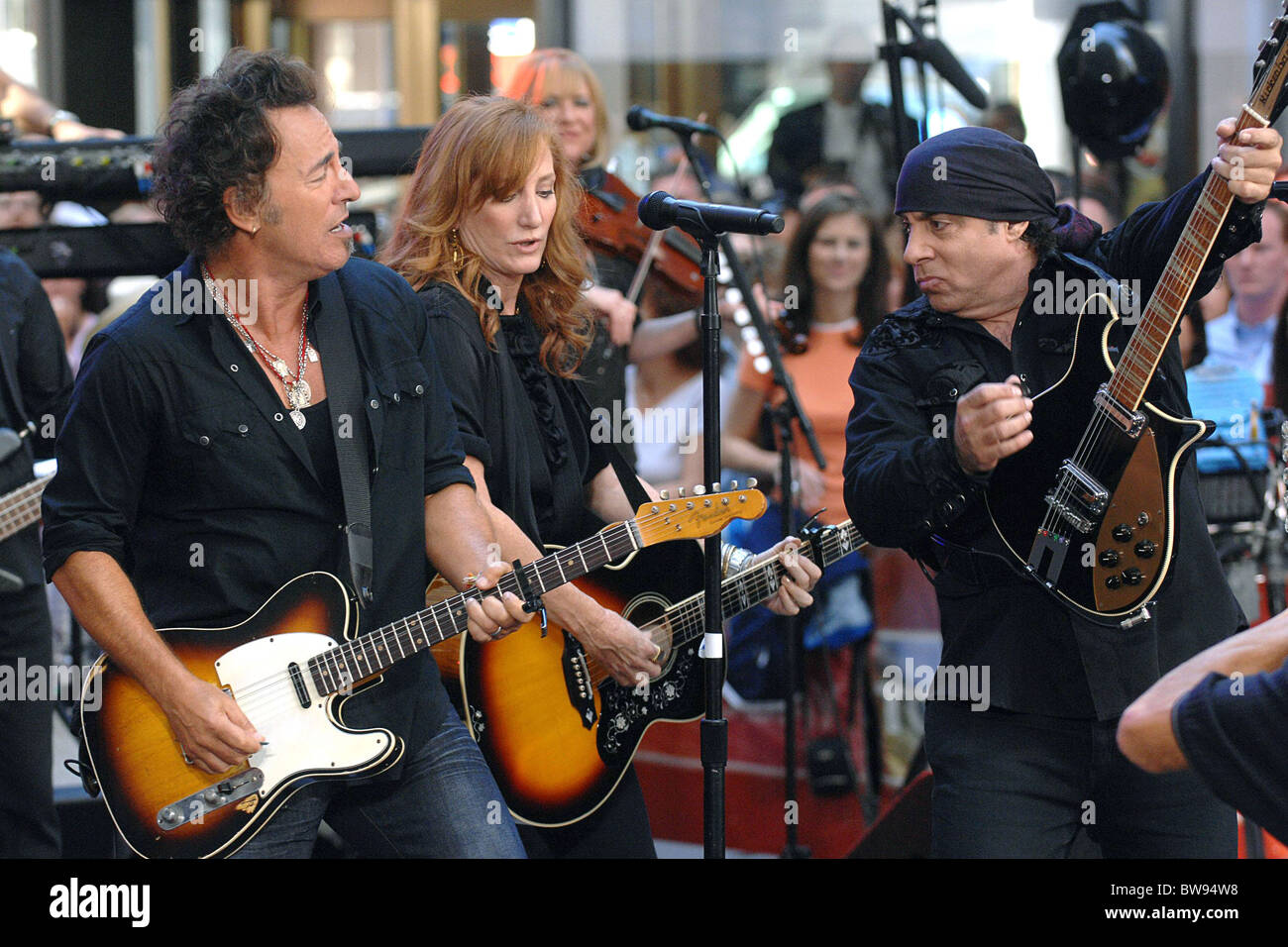 NBC Today Show Concert with Bruce Springsteen and the E Street Band ...