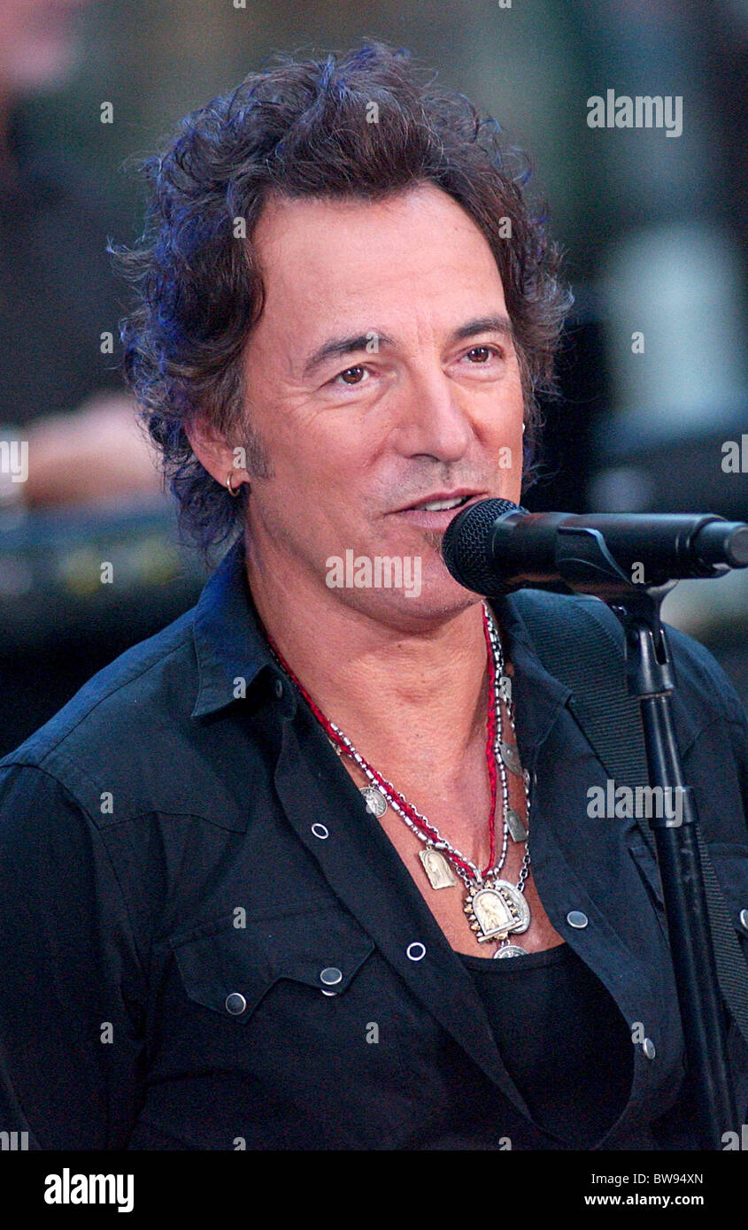 The NBC Today Show Concert with Bruce Springsteen and the E Street Band ...