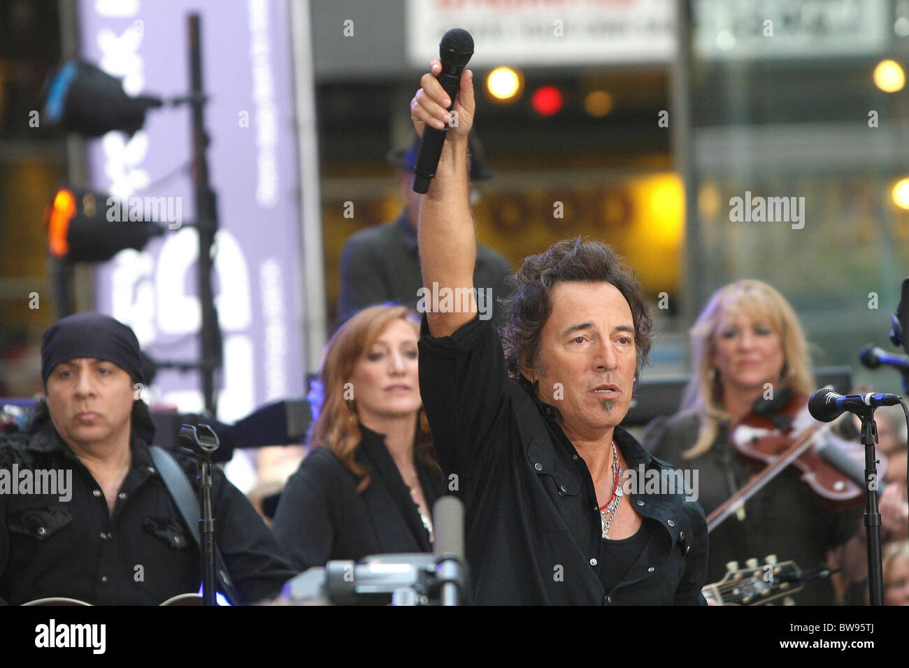 Soozie tyrell hi-res stock photography and images - Alamy