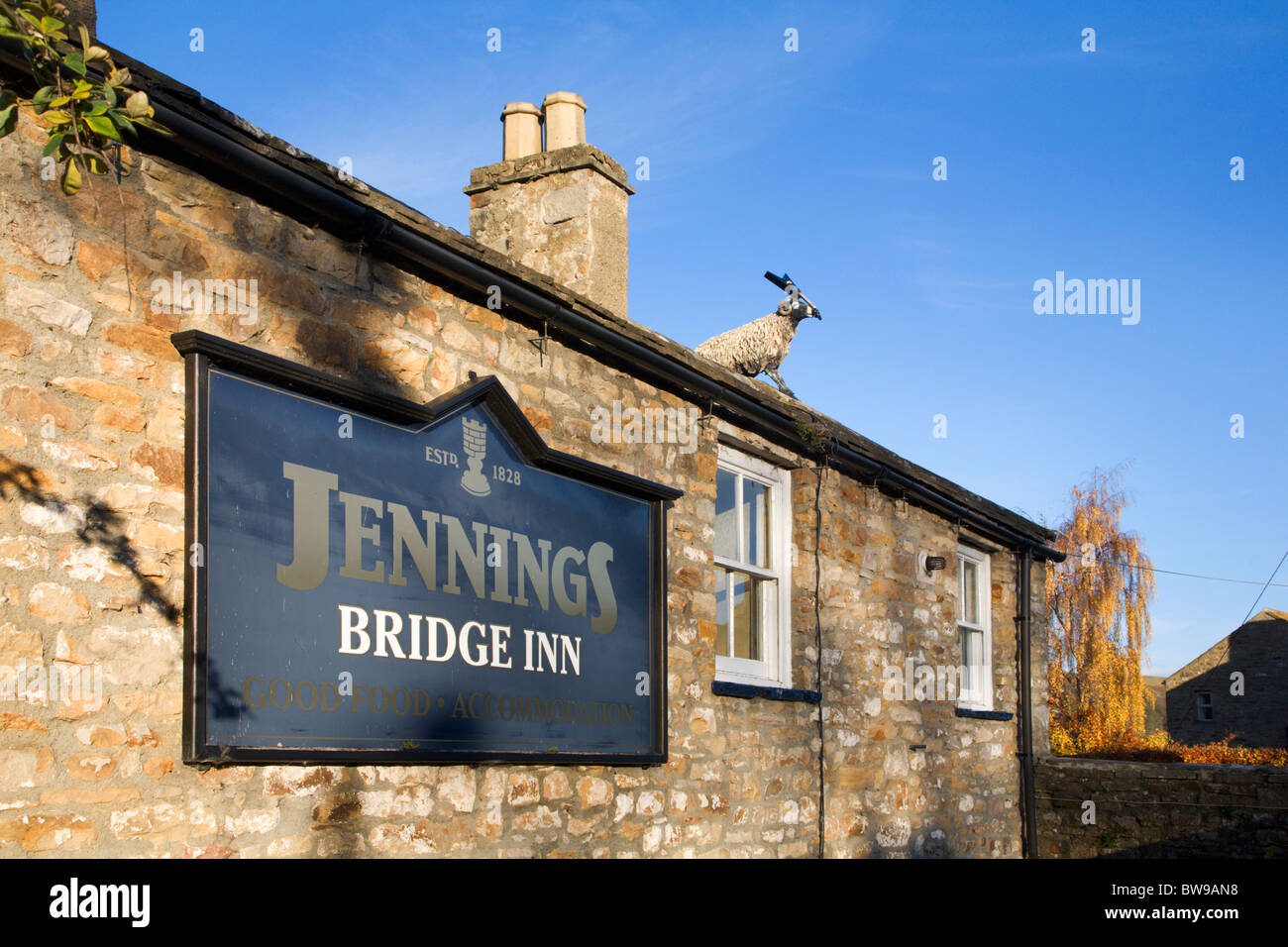 The Bridge Inn at Grinton North Yorkshire England Stock Photo - Alamy