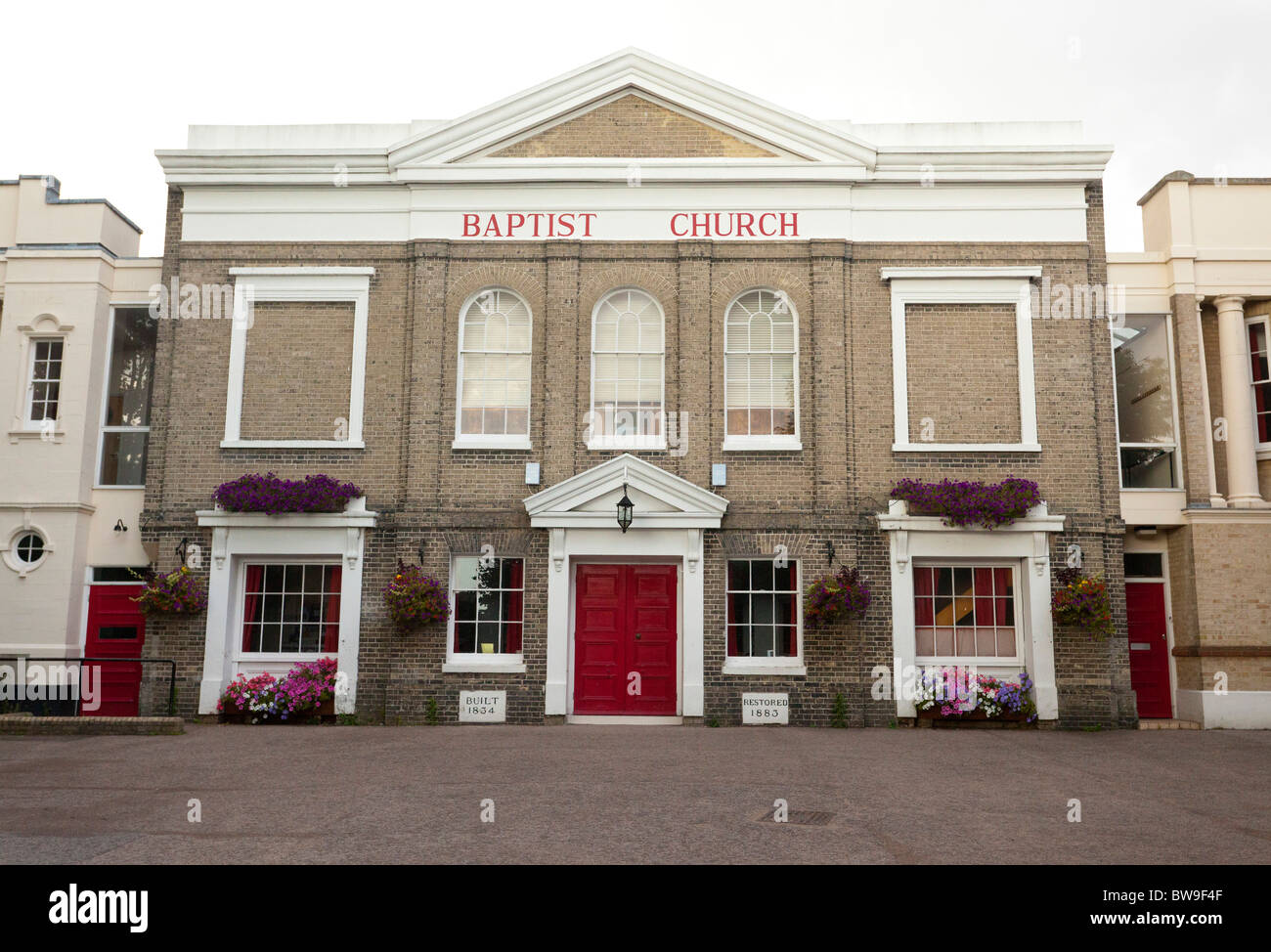 Baptist church building hi-res stock photography and images - Alamy
