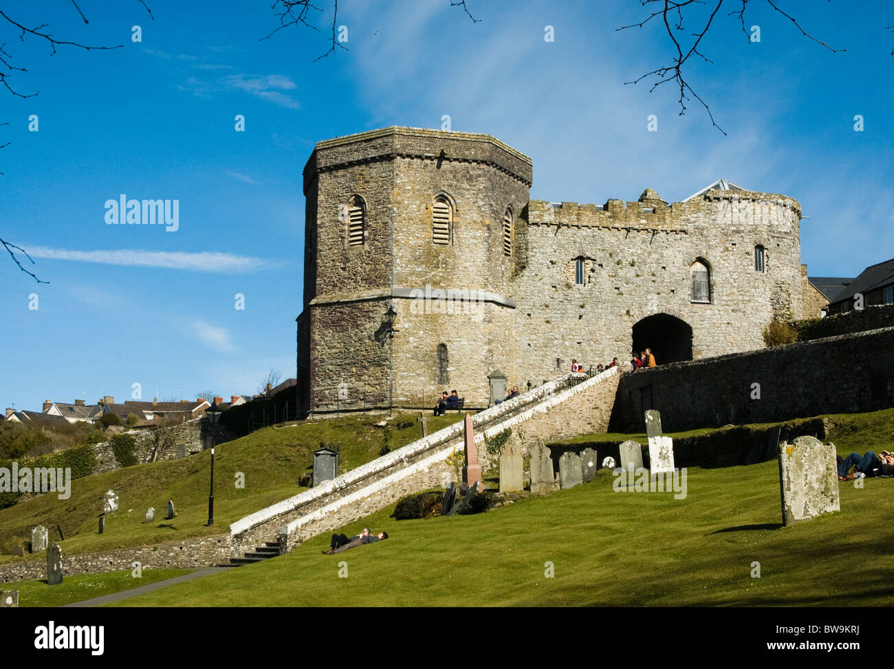 Gate within gate hi-res stock photography and images - Alamy