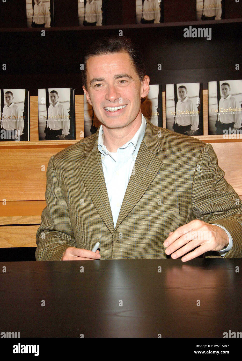 James McGreevey Book Signing for THE CONFESSION Stock Photo - Alamy