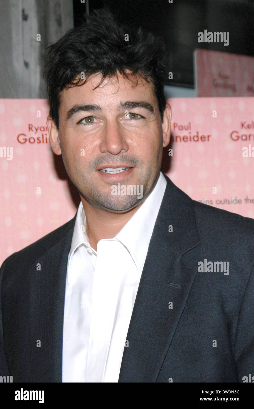 N.Y. Premiere of LARS AND THE REAL GIRL Stock Photo - Alamy