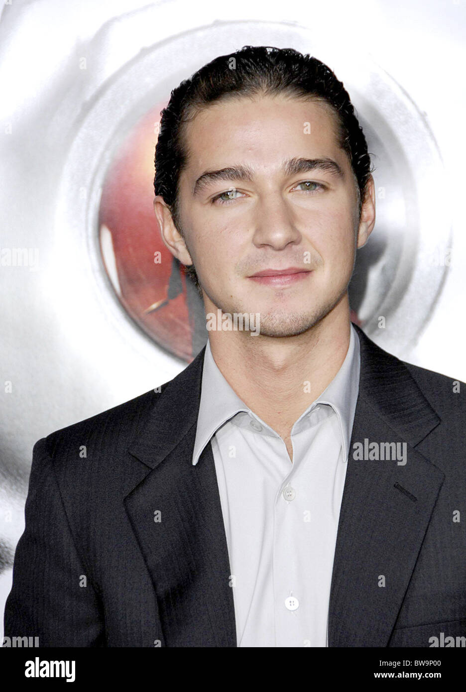 Shia labeouf disturbia hi-res stock photography and images - Alamy