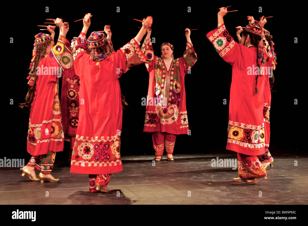 Using wooden spoons for percussion, this spirited Uzbek folk dance from ...