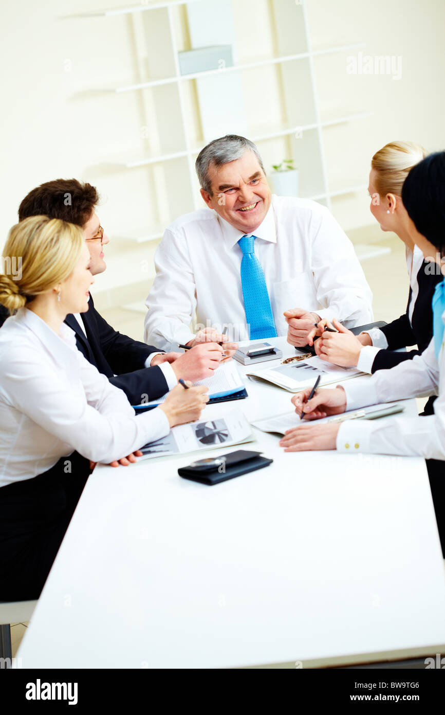 Elderly making speech hi-res stock photography and images - Alamy