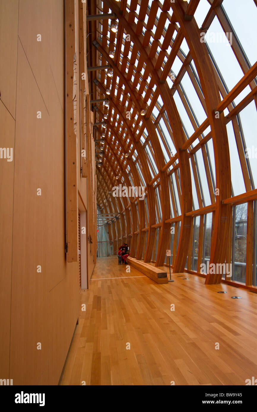 curve wooden window inside the art gallery of ontario contemporary ...