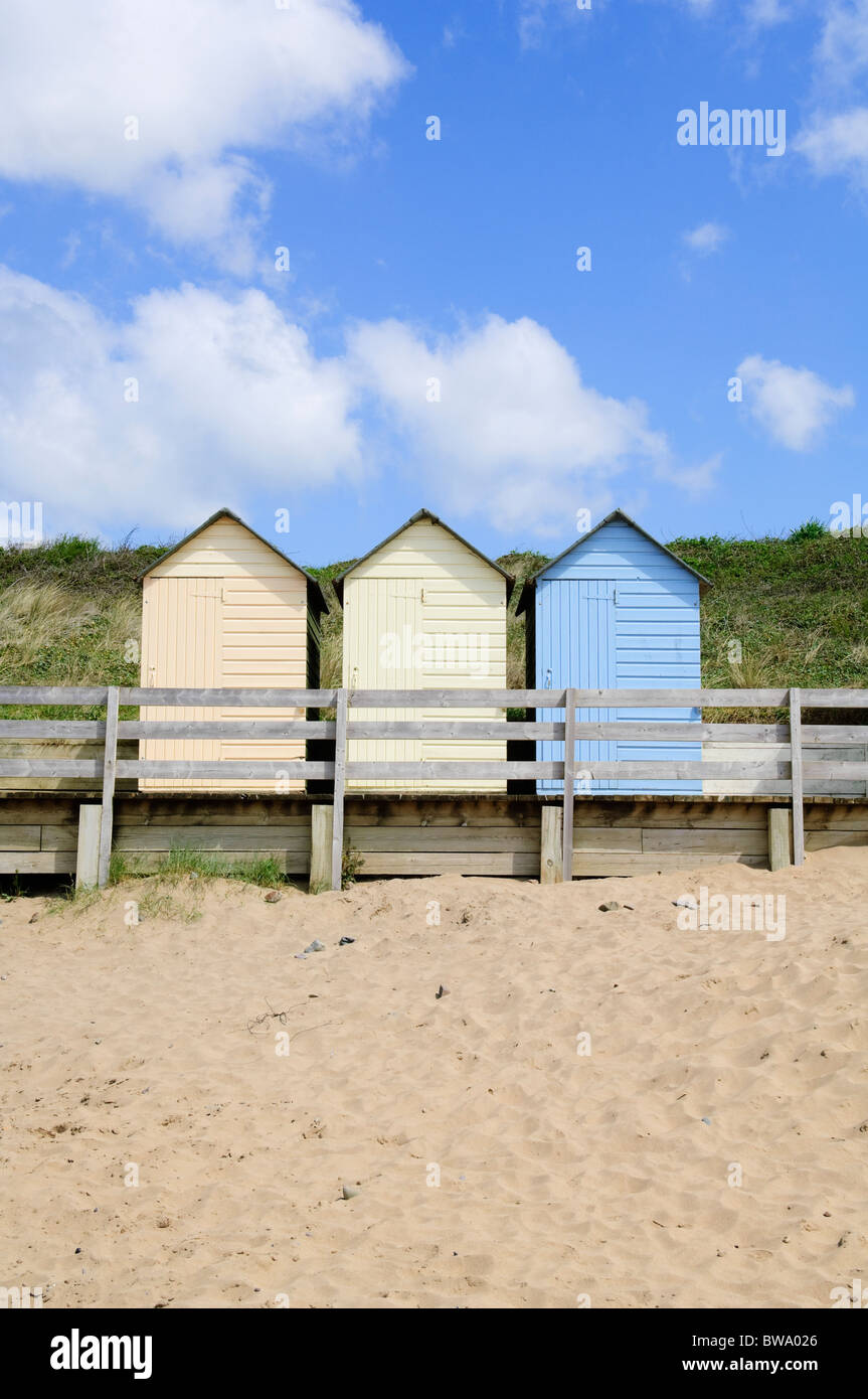 The beach huts at Summerleaze Beach, Bude, Cornwall, England Stock ...