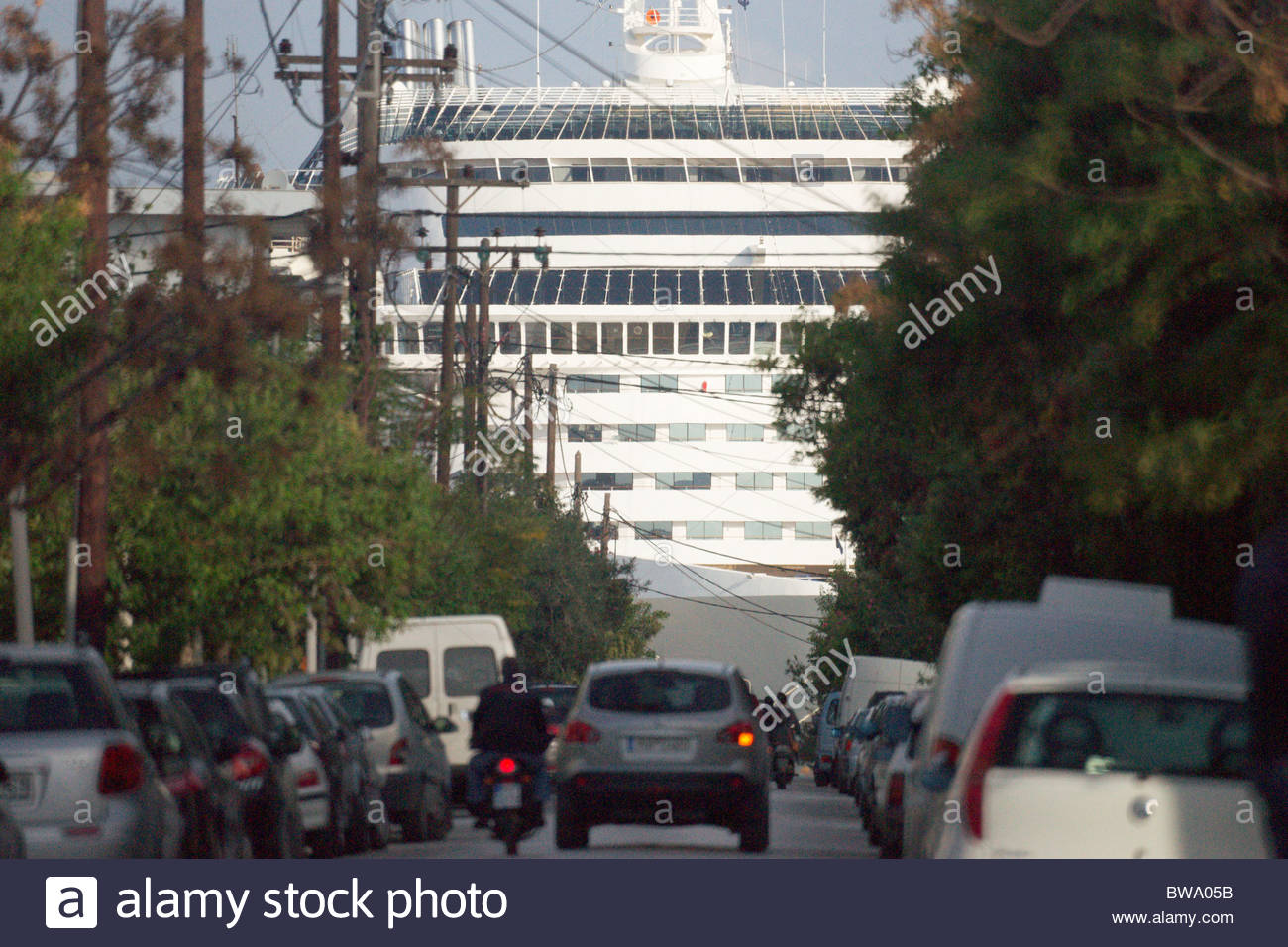 Trucks Lorry Lorries Dock Port High Resolution Stock Photography and ...