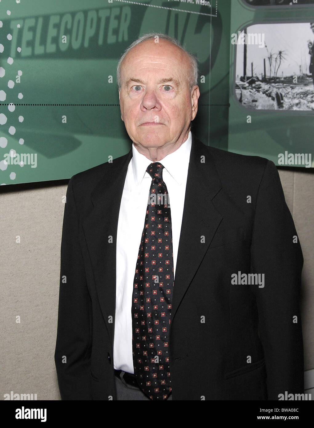 Tim Conway Bob Newhart High Resolution Stock Photography and Images - Alamy
