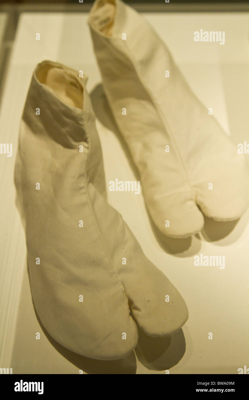 Japanese white socks hi-res stock photography and images - Alamy