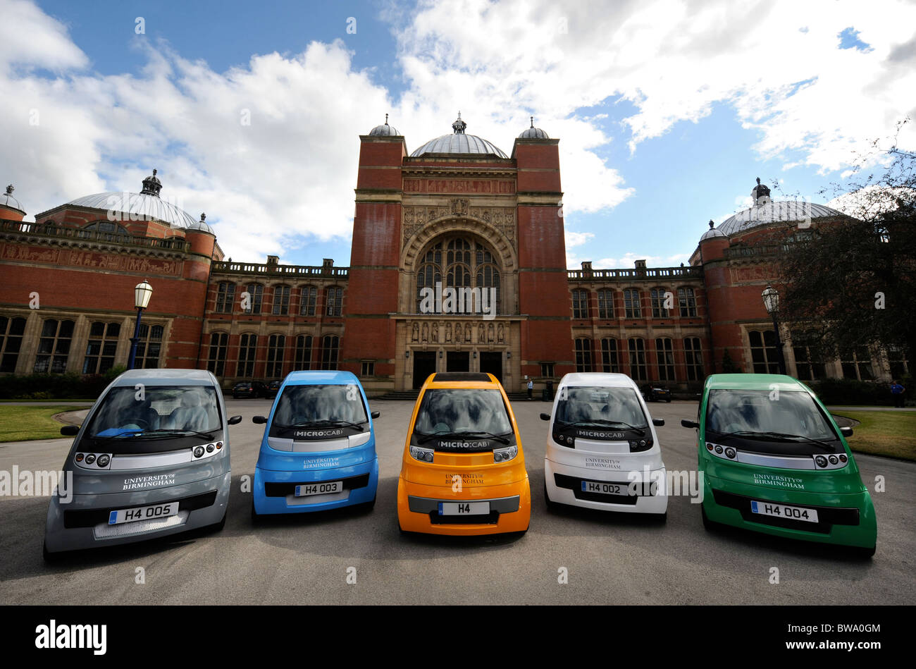 The fleet of hydrogen fuel cell 'Micro Cab' vehicles at the University ...
