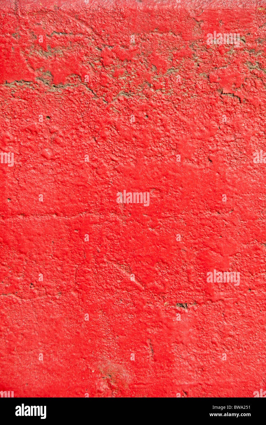 Cracked painted wall red hi-res stock photography and images - Alamy