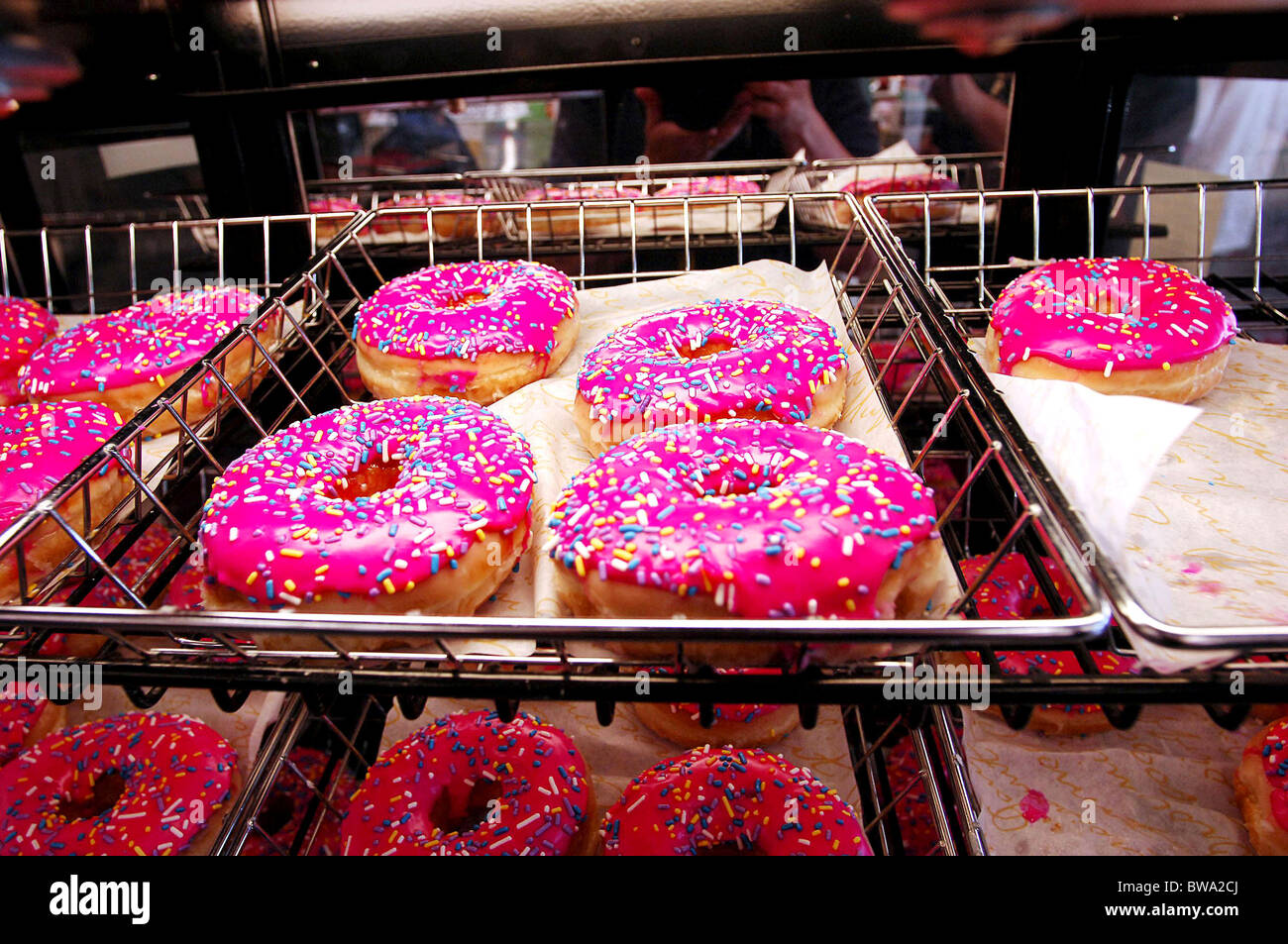 7-Eleven Transformed into Kwik-E-Mart to Promote THE SIMPSONS MOVIE ...