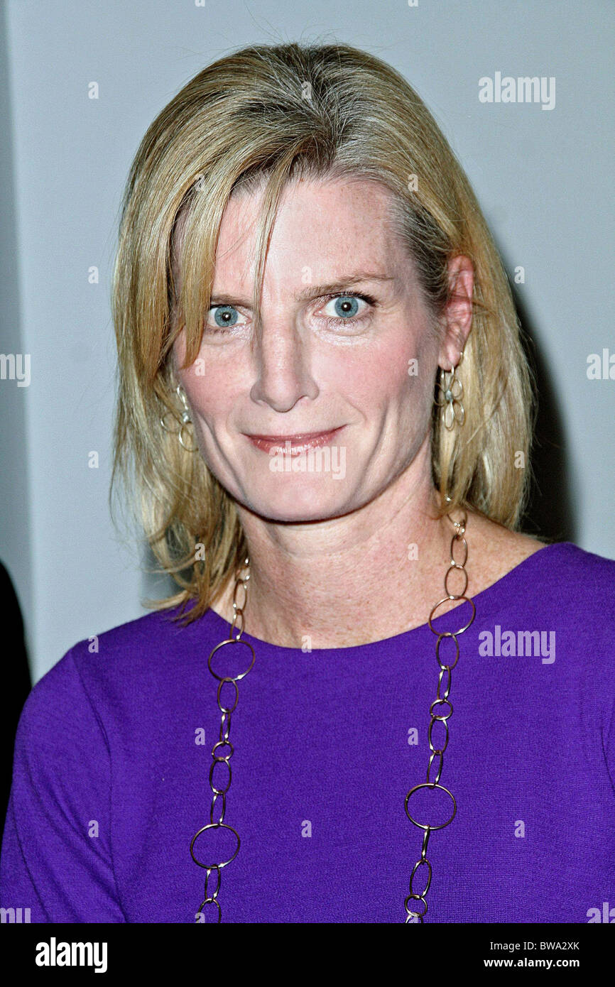 Whitney Museum of Art's Annual ART PARTY Benefit Stock Photo - Alamy