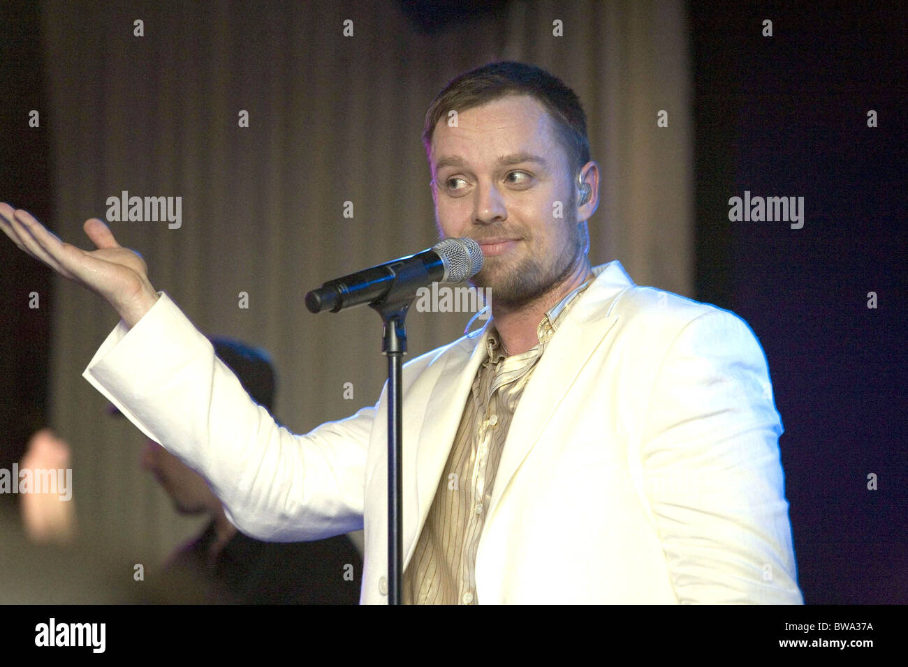 Darren hayes hi-res stock photography and images - Alamy