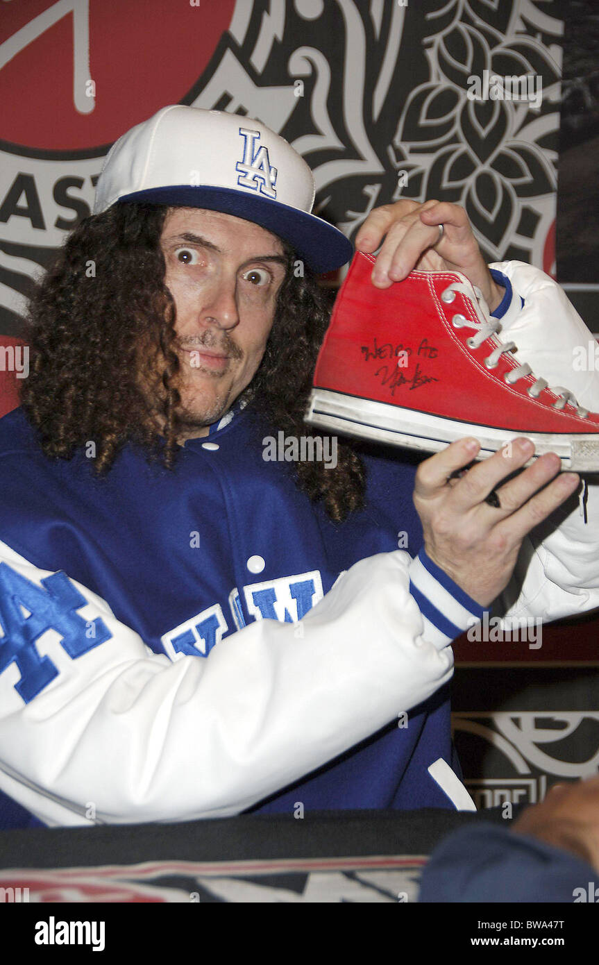 Weird Al Yankovic 'Straight Outta Linwood' CD signing Stock Photo - Alamy