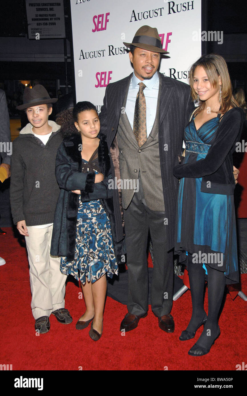 New York Premiere of AUGUST RUSH Stock Photo - Alamy