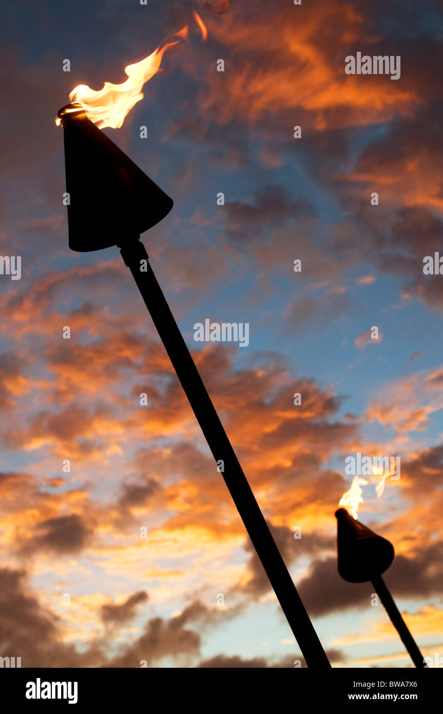 Tiki torches hawaii hi-res stock photography and images - Alamy