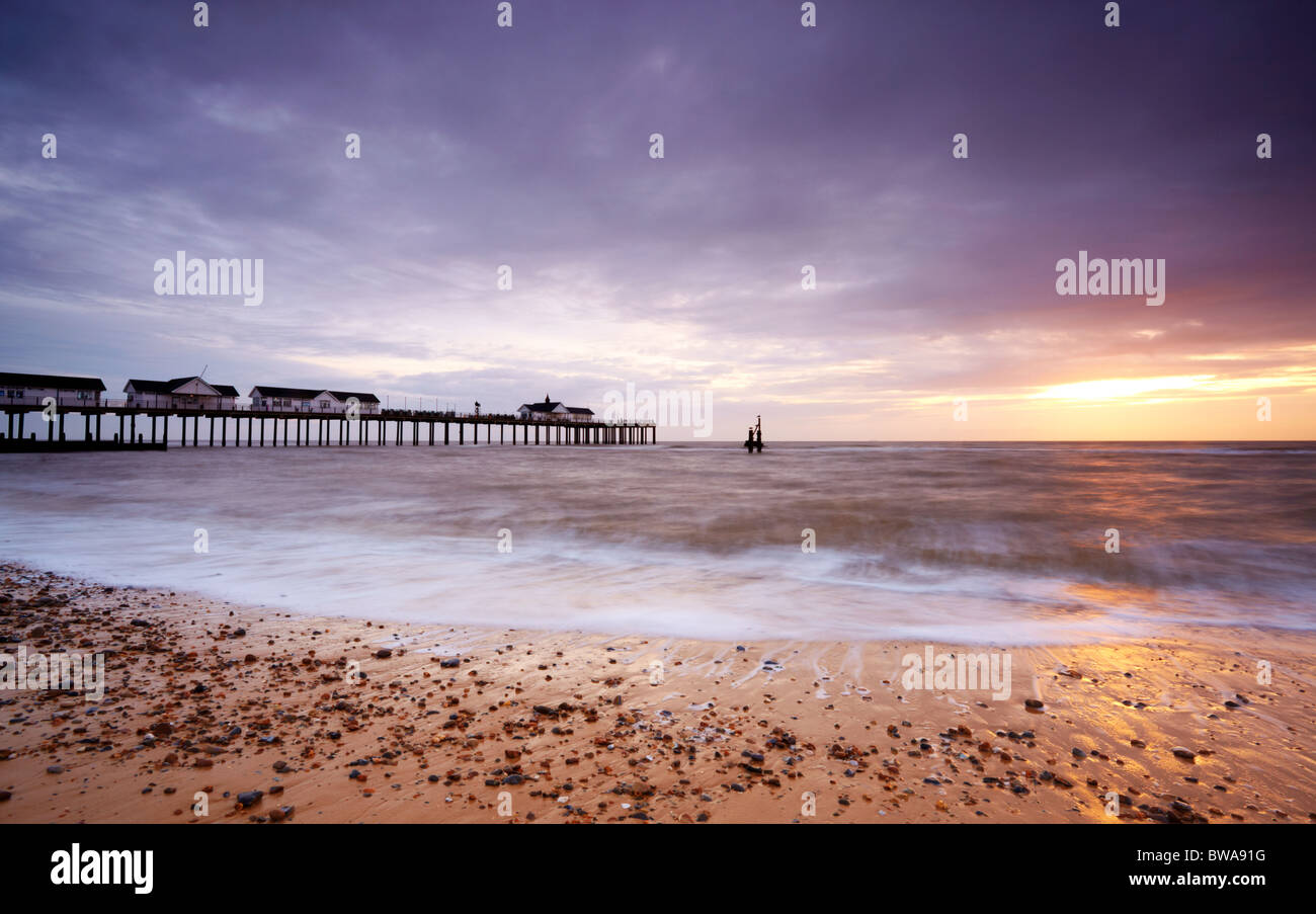 Southwold sandy beach pier hi-res stock photography and images - Alamy