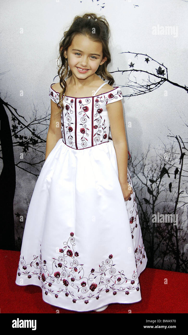 PREMONITION World Premiere Stock Photo - Alamy