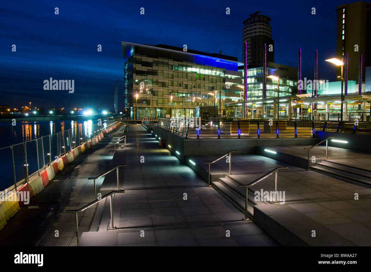 Bbc quay house mediacityuk salford hi-res stock photography and images ...