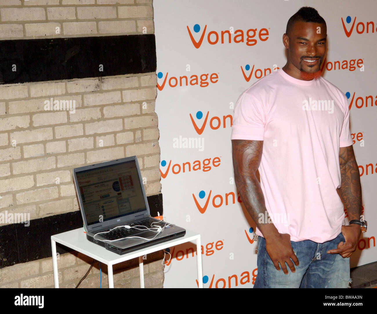 Launch Party for Vonage V-Phone Stock Photo - Alamy
