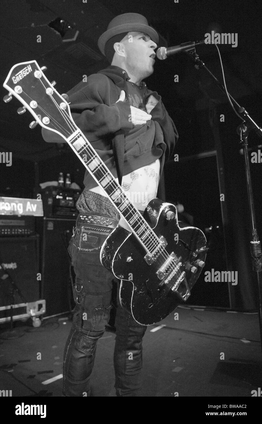 Tim armstrong rancid hi-res stock photography and images - Alamy