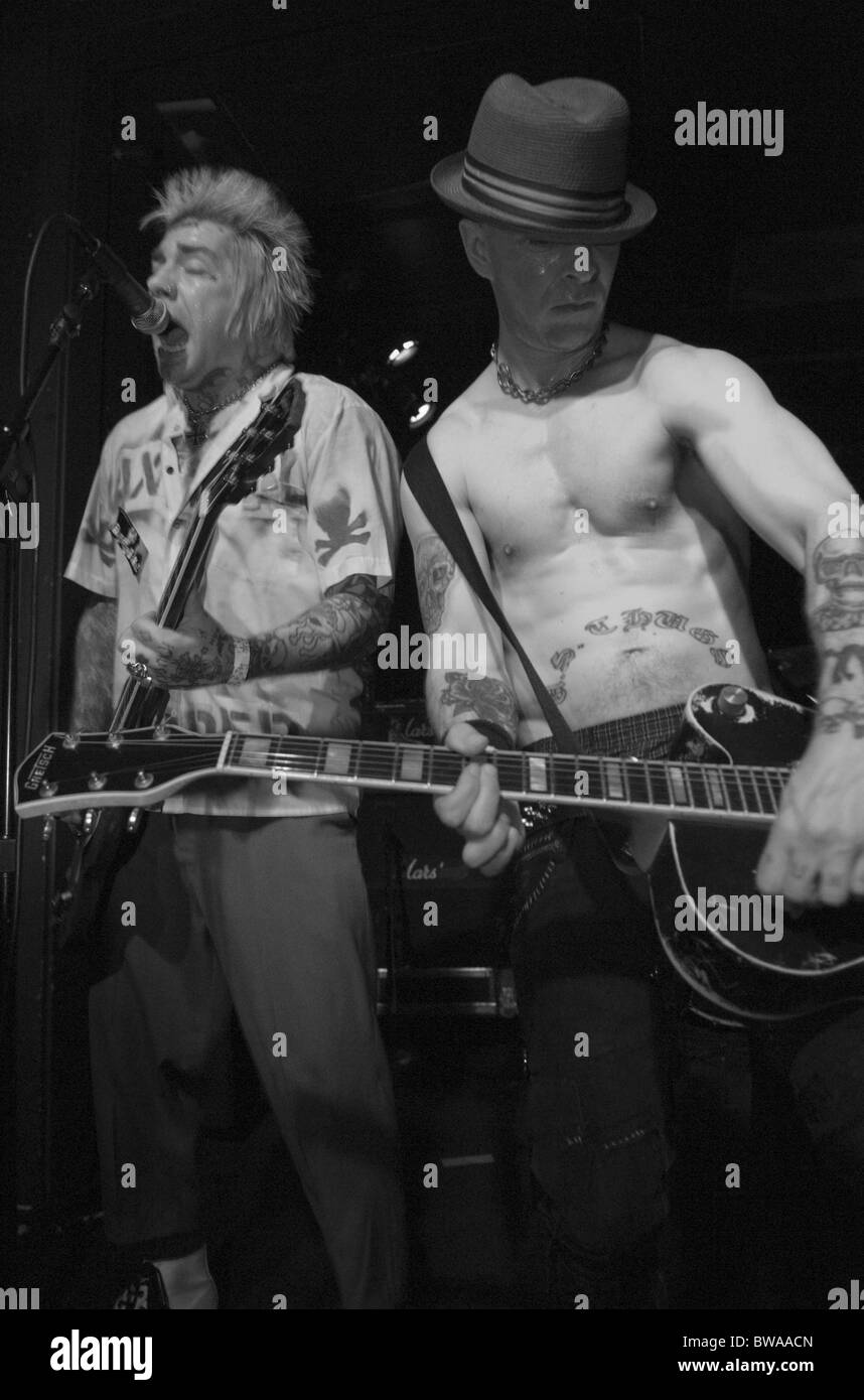 Rancid in concert hi-res stock photography and images - Alamy