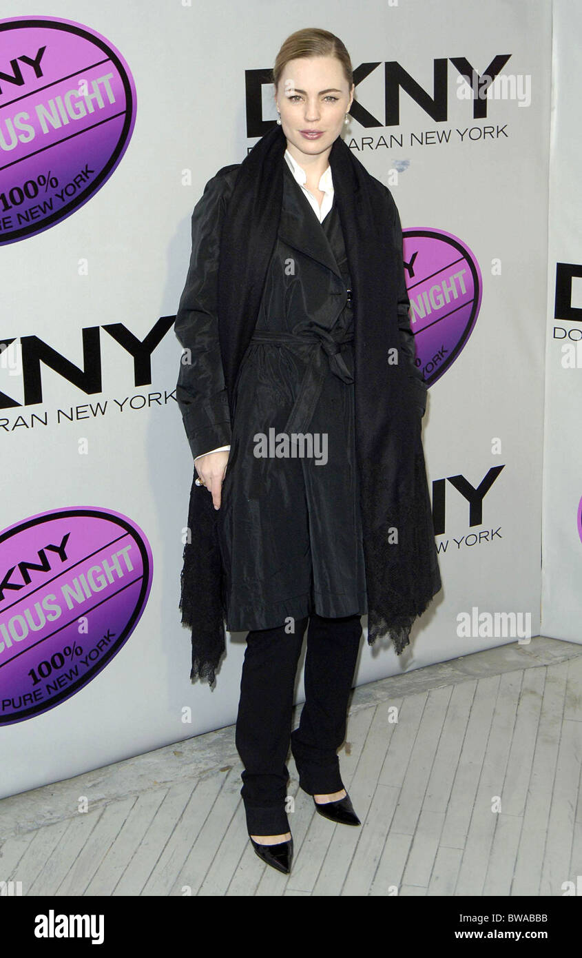DKNY DELICIOUS NIGHT FRAGRANCE LAUNCH PARTY Stock Photo - Alamy