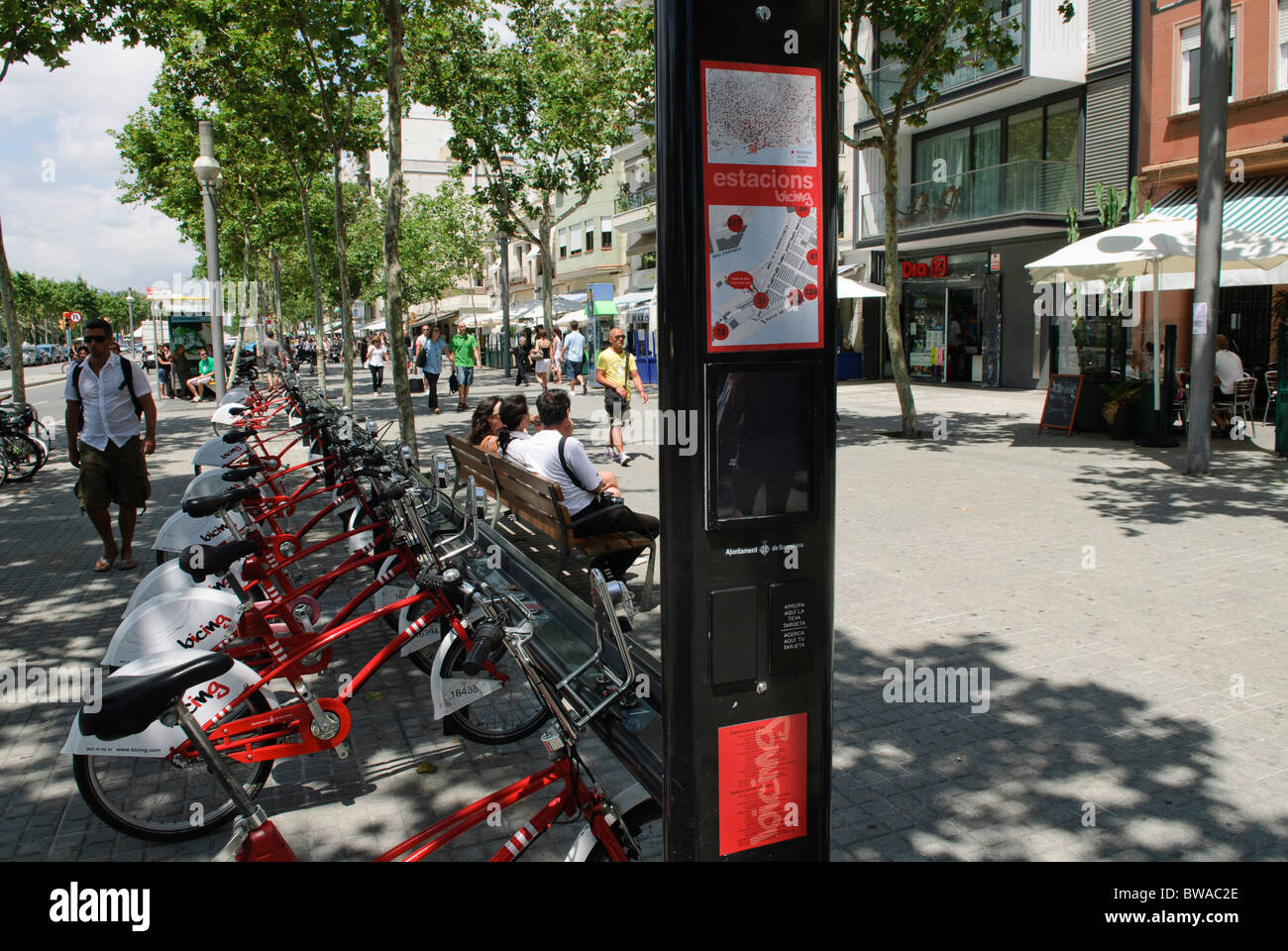 "Bicing" bicycle sharing station in Barcelona, Spain Stock Photo - Alamy