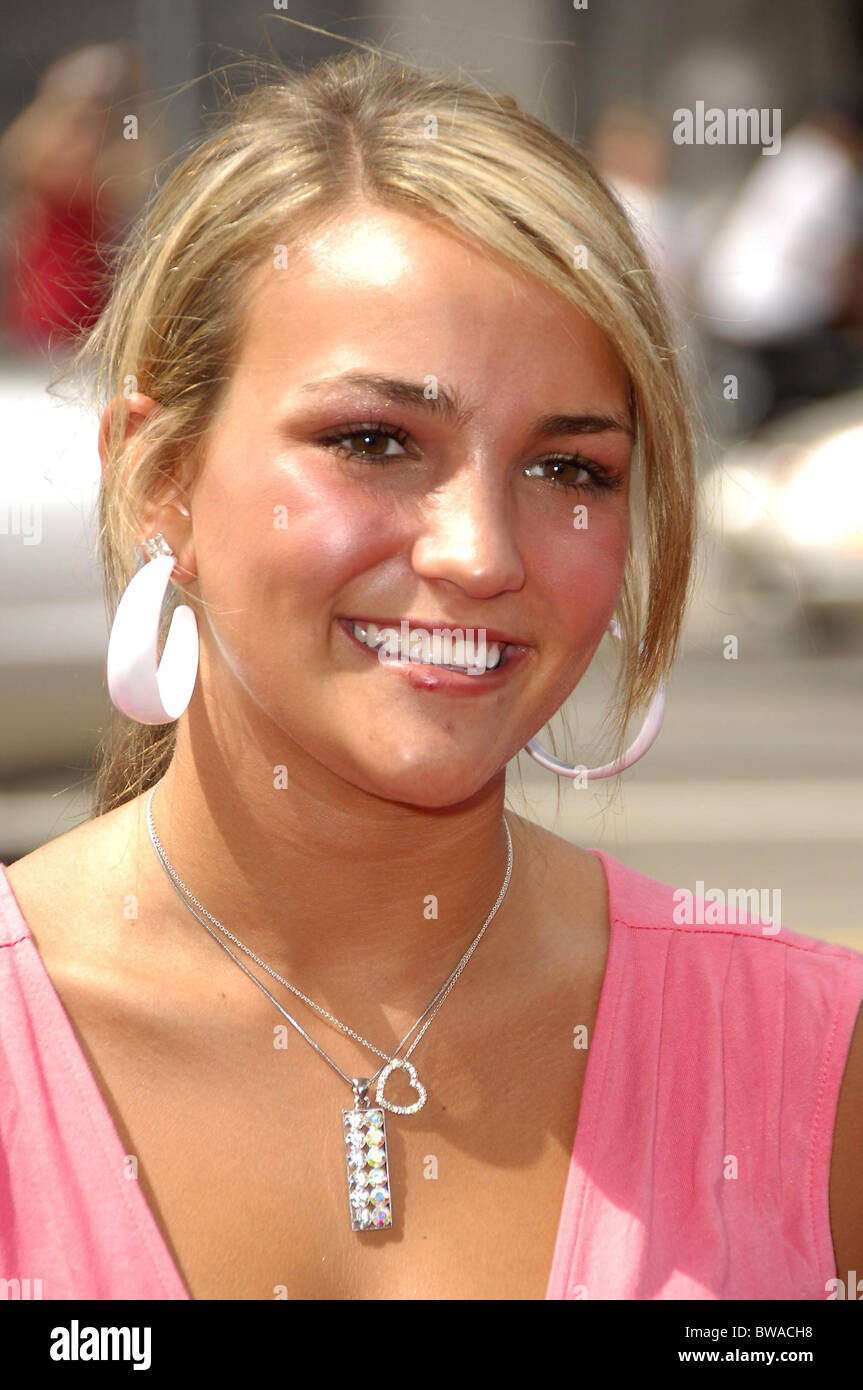 THE BARNYARD Premiere Stock Photo - Alamy