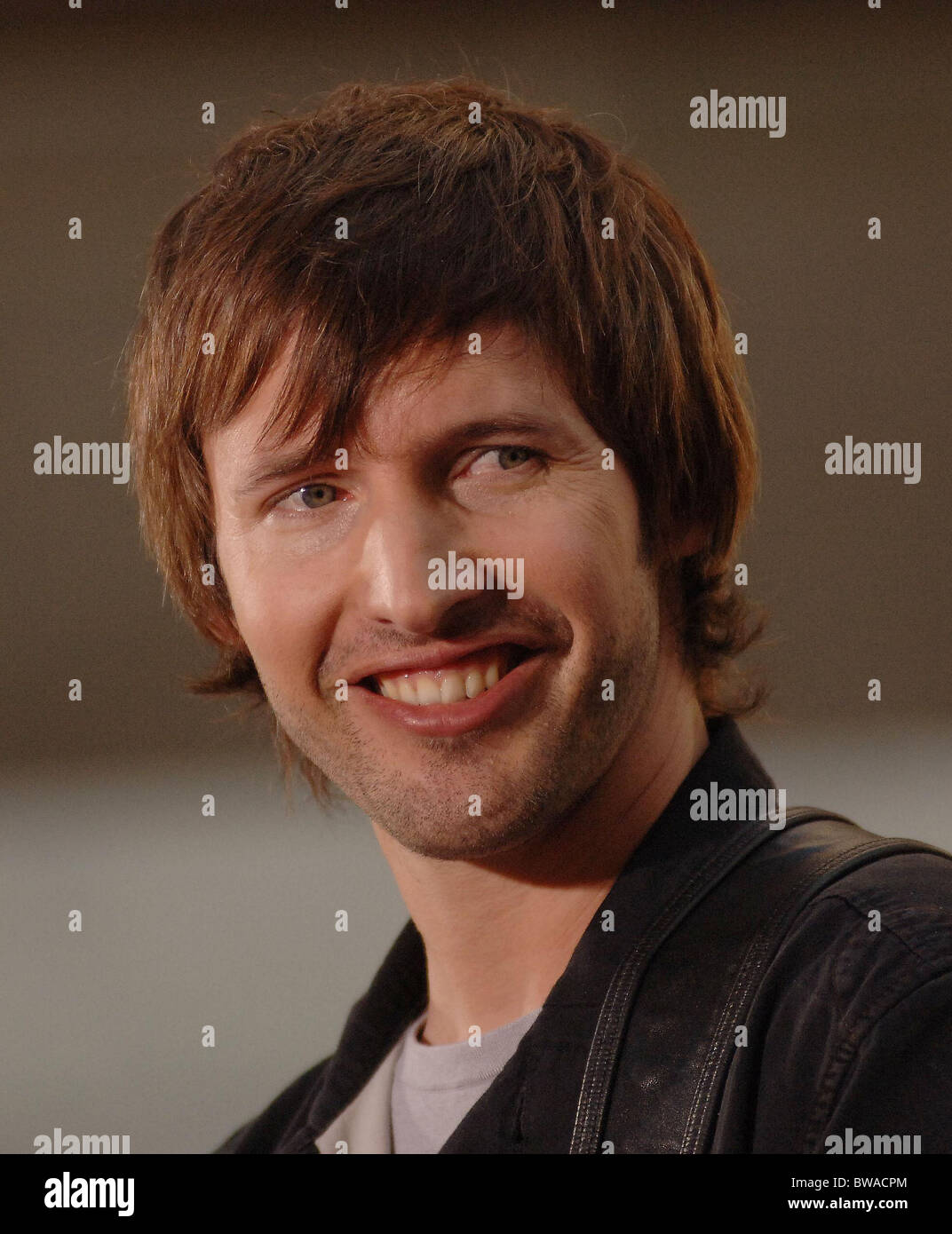 James blunt portrait hi-res stock photography and images - Alamy