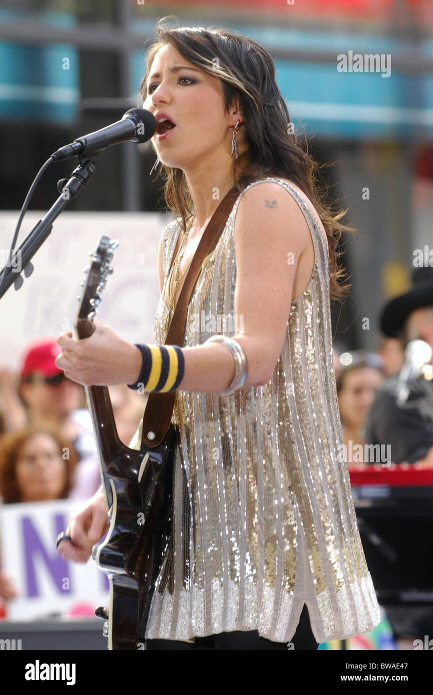 Kt tunstall concert hi-res stock photography and images - Alamy