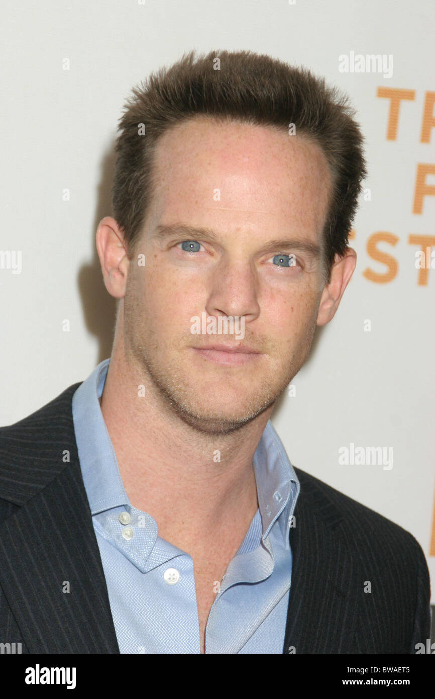 LONELY HEARTS Premiere at the Tribeca Film Festival Stock Photo - Alamy