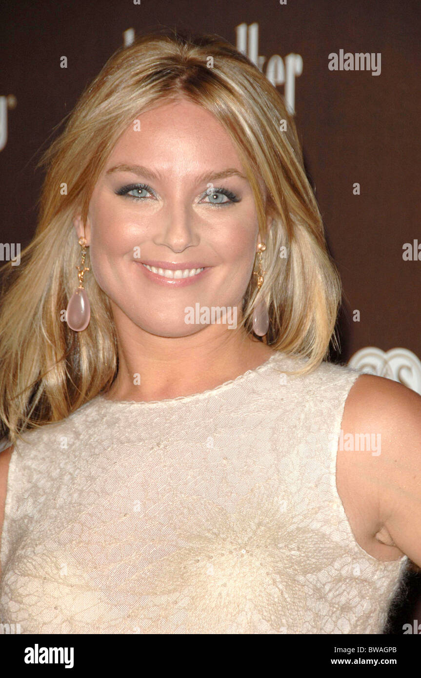 The 3rd Annual Elyse Walker Pink Party Benefit for Cedars-Sinai Women's ...