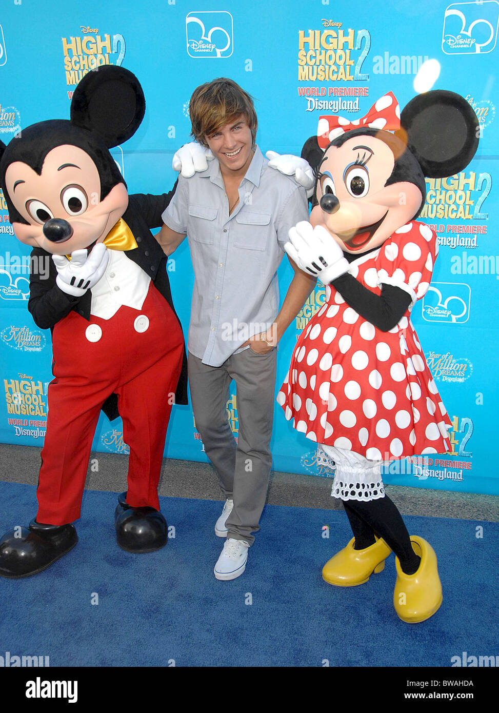 Premiere of Disney's HIGH SCHOOL MUSICAL 2 Stock Photo - Alamy
