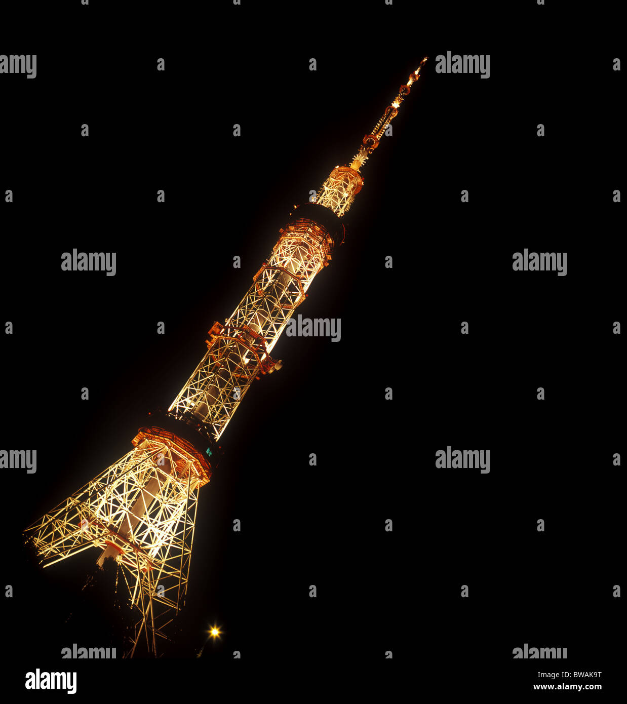 Illumination and communications tower hi-res stock photography and ...