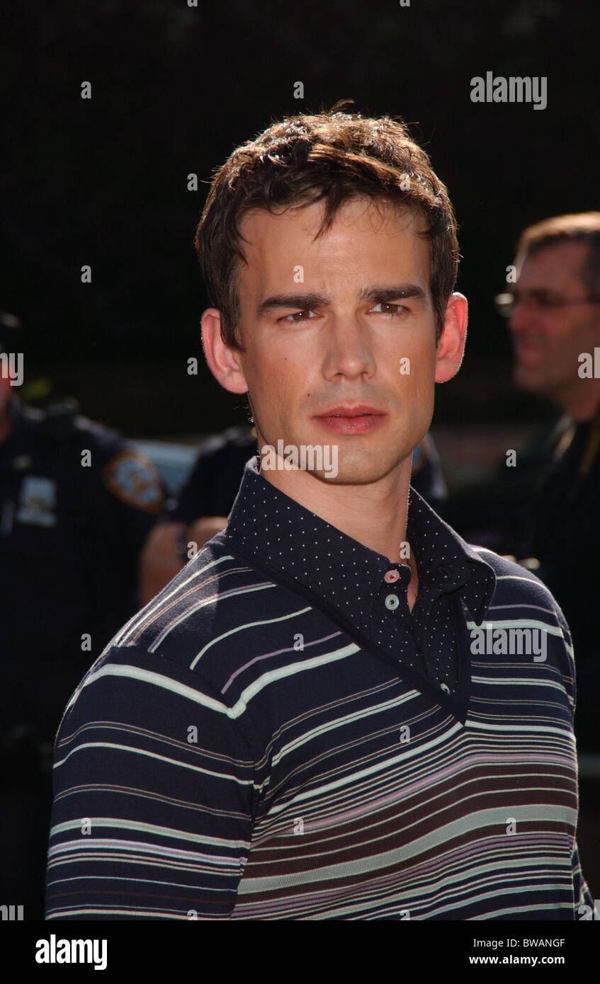 Christopher Gorham Stock Photos & Christopher Gorham Stock Images - Alamy