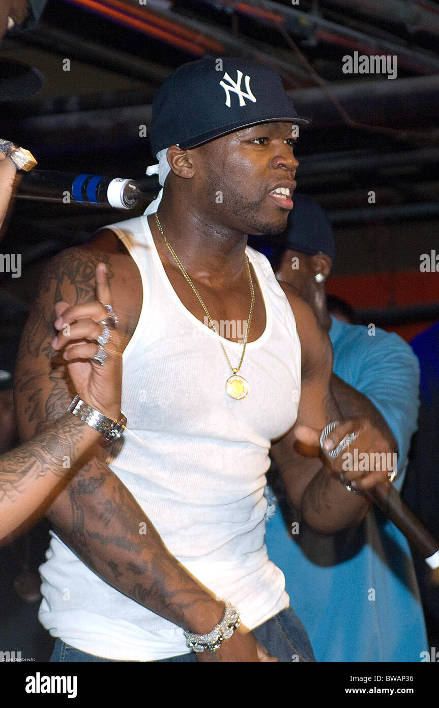 50 cent concert hi-res stock photography and images - Alamy