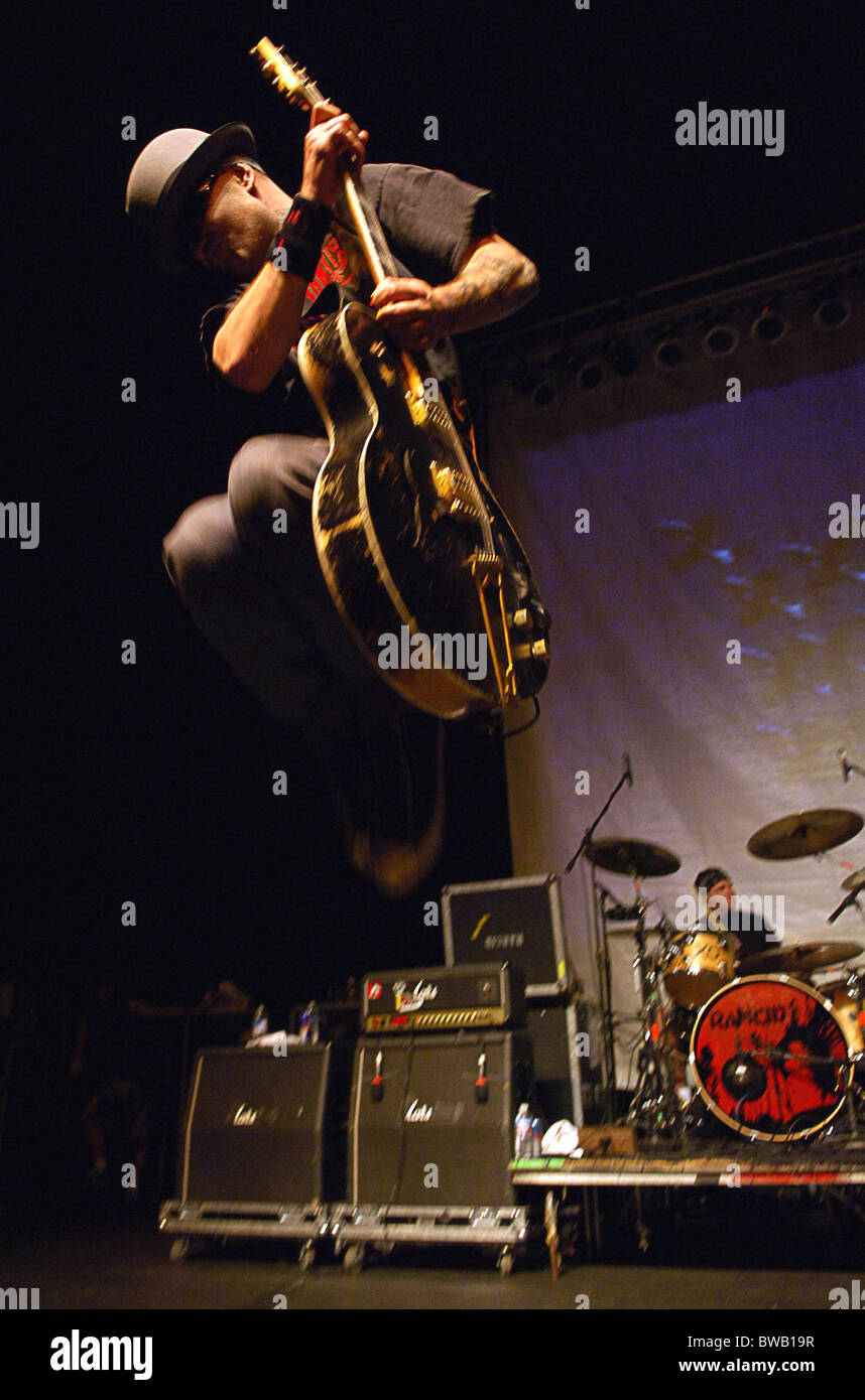 Rancid in concert hi-res stock photography and images - Alamy