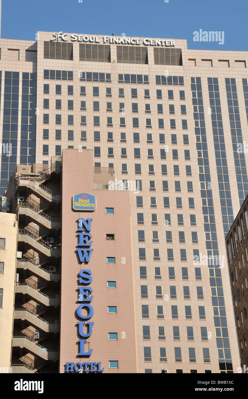 Seoul finance center building seoul hi-res stock photography and images ...