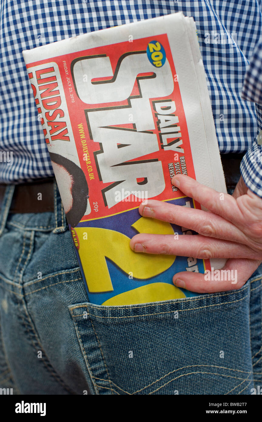 Daily star newspaper hi-res stock photography and images - Alamy